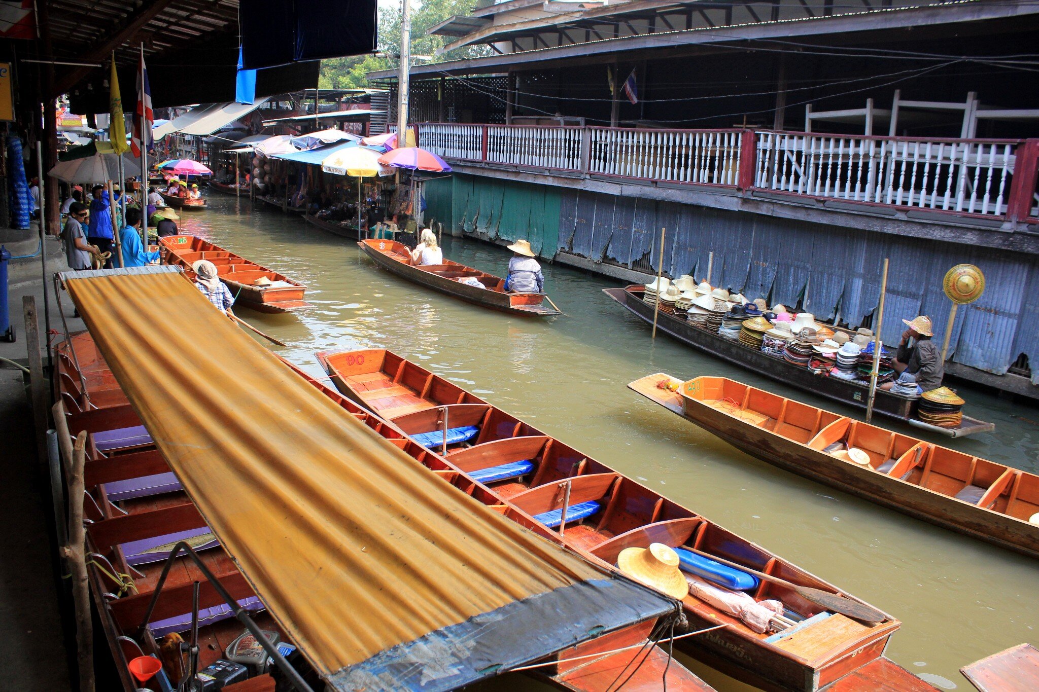 Damnoen Saduak Floating Market | Bangkok Beyond